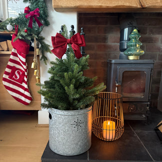 Indoor Christmas Tree Bucket with Star in Galvanised Steel – Ivyline